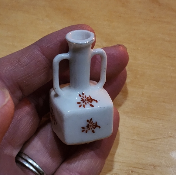 made in japan | Art | Vintage Japanese Miniature Vase White With ...